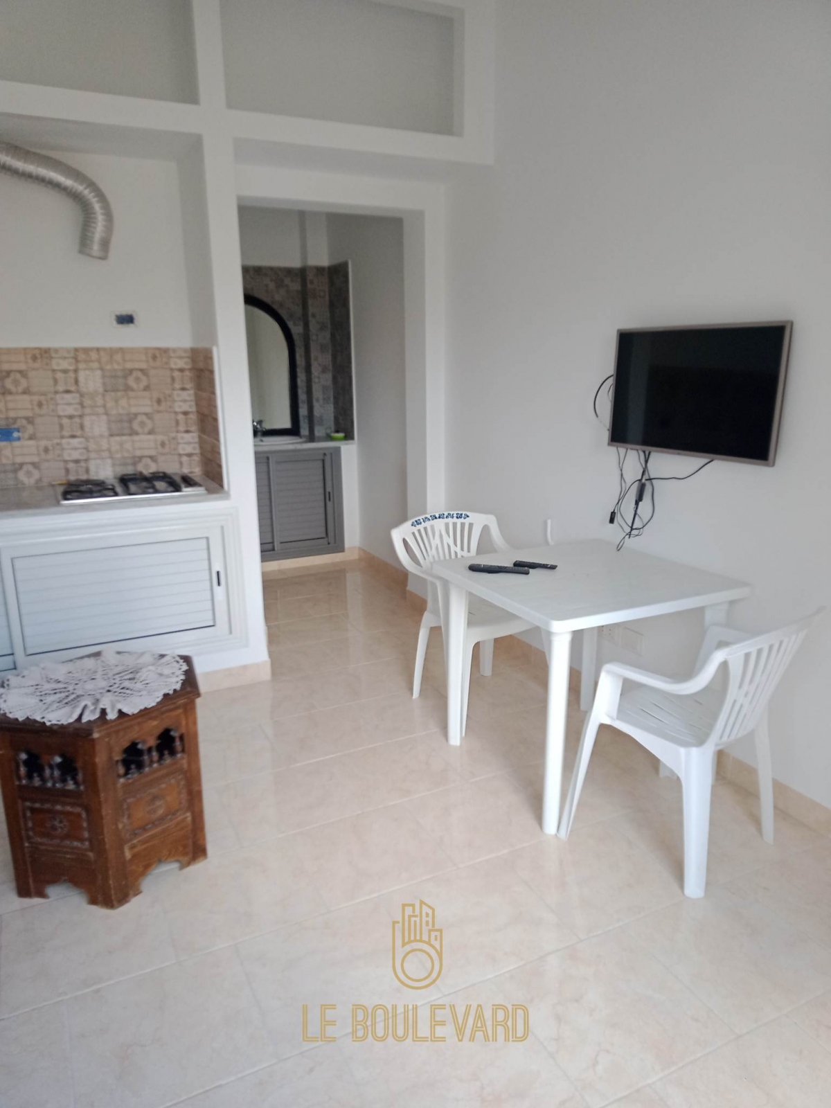 À Louer Studio S+1 à lido - BnB Tunisie